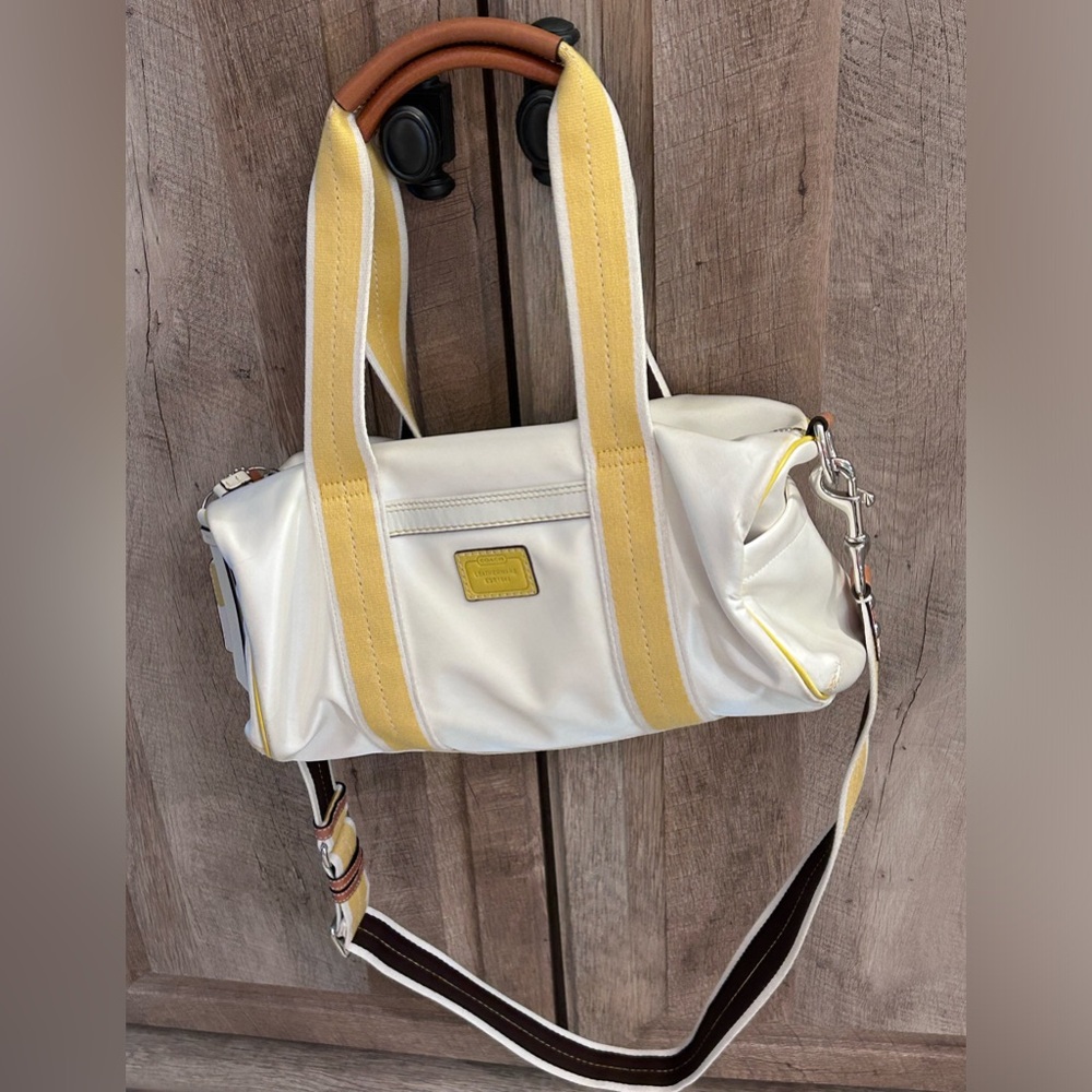 Coach The Hamptons Weekend Collection White Yellow Sm… - Gem